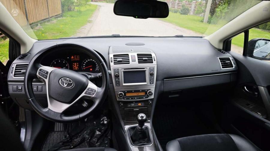 Zils Toyota Avensis 2012 Rokiškis, ar dzinēja tilpumu 2.23 L un nobraukumu 323 tūkst. km par 5999 €, foto 9 vietnē AUTOMOTO.COM.LV