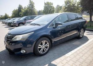 Zils Toyota Avensis 2012 Kauņa, ar dzinēja tilpumu 2.00 L un nobraukumu 290 tūkst. km par 2000 €, foto  vietnē AUTOMOTO.COM.LV