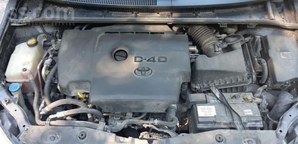 Blue Toyota Avensis 2012 in Saldus, with an engine capacity of 2.00 L and mileage of 341 thousand km for 4050 €, photo 5 on AUTOMOTO.COM.LV