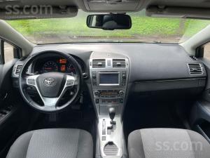 Blue Toyota Avensis 2012 in Riga, with an engine capacity of 1.80 L and mileage of 0 thousand km for 6199 €, photo 11 on AUTOMOTO.COM.LV
