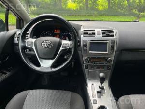 Blue Toyota Avensis 2012 in Riga, with an engine capacity of 1.80 L and mileage of 0 thousand km for 6199 €, photo 12 on AUTOMOTO.COM.LV