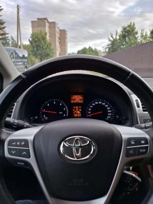 Синий Тойота Авенсис 2012 в Каунас, объемом двигателя 2.00 л и пробегом 290 тыс. км за 4300 €, фото 12 на AUTOMOTO.COM.LV