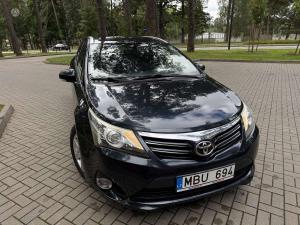 Blue Toyota Avensis 2012 in Alytus, with an engine capacity of 2.00 L and mileage of 298 thousand km for 4850 €, photo 11 on AUTOMOTO.COM.LV