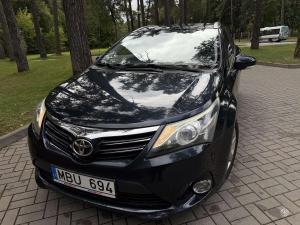Blue Toyota Avensis 2012 in Alytus, with an engine capacity of 2.00 L and mileage of 298 thousand km for 4850 €, photo 12 on AUTOMOTO.COM.LV