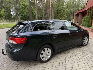 Blue Toyota Avensis 2012 in Alytus, with an engine capacity of 2.00 L and mileage of 298 thousand km for 4850 €, photo 18 on AUTOMOTO.COM.LV