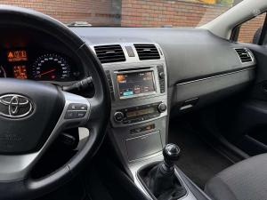 Blue Toyota Avensis 2012 in Alytus, with an engine capacity of 2.00 L and mileage of 298 thousand km for 4850 €, photo 35 on AUTOMOTO.COM.LV