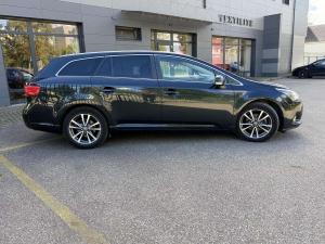 Blue Toyota Avensis 2012 in Ukmerge, with an engine capacity of 2.00 L and mileage of 256 thousand km for 5300 €, photo 6 on AUTOMOTO.COM.LV