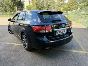 Blue Toyota Avensis 2012 in Ukmerge, with an engine capacity of 2.00 L and mileage of 256 thousand km for 5300 €, photo 7 on AUTOMOTO.COM.LV