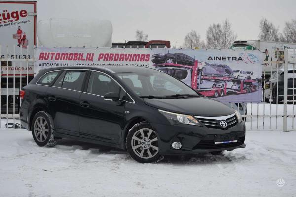 Zils Toyota Avensis 2013 Marijampole, ar dzinēja tilpumu 2.23 L un nobraukumu 225 tūkst. km par 5950 €, foto 3 vietnē AUTOMOTO.COM.LV