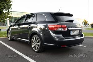 Zils Toyota Avensis 2014 Tallina, ar dzinēja tilpumu 2.20 L un nobraukumu 253 tūkst. km par 7999 €, foto 3 vietnē AUTOMOTO.COM.LV