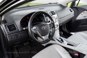Blue Toyota Avensis 2014 in Tallinn, with an engine capacity of 2.20 L and mileage of 253 thousand km for 7999 €, photo 8 on AUTOMOTO.COM.LV