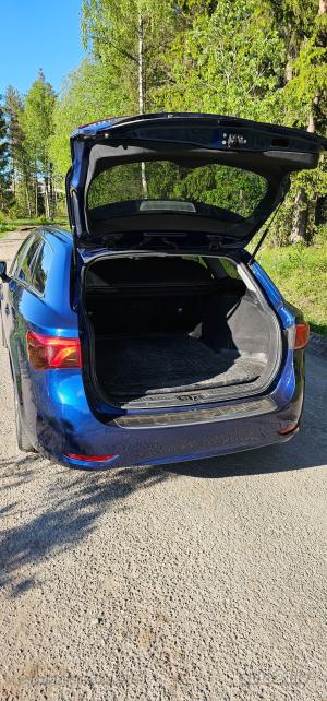 Blue Toyota Avensis 2015 in Tallinn, with an engine capacity of 2.00 L and mileage of 167 thousand km for 12390 €, photo 10 on AUTOMOTO.COM.LV