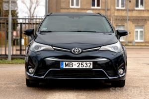 Синий Тойота Авенсис 2015 в Рига, объемом двигателя 2.00 л и пробегом 223 тыс. км за 7750 €, фото 3 на AUTOMOTO.COM.LV