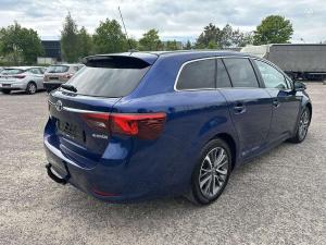 Blue Toyota Avensis 2015 in Alytus, with an engine capacity of 1.60 L and mileage of 276 thousand km for 7700 €, photo 6 on AUTOMOTO.COM.LV