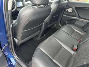 Blue Toyota Avensis 2015 in Alytus, with an engine capacity of 1.60 L and mileage of 276 thousand km for 7700 €, photo 22 on AUTOMOTO.COM.LV
