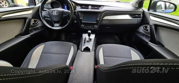 Blue Toyota Avensis 2015 in Tartu, with an engine capacity of 1.80 L and mileage of 248 thousand km for 8500 €, photo 5 on AUTOMOTO.COM.LV