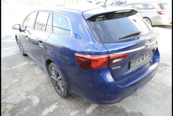 Zils Toyota Avensis 2016 Marijampole, ar dzinēja tilpumu 2.00 L un nobraukumu 280 tūkst. km par 5300 €, foto 5 vietnē AUTOMOTO.COM.LV