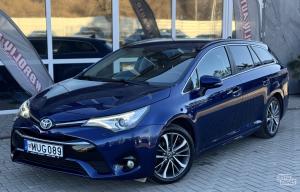 Blue Toyota Avensis 2016 in Radviliskis, with an engine capacity of 2.00 L and mileage of 224 thousand km for 10950 €, photo  on AUTOMOTO.COM.LV