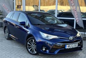 Blue Toyota Avensis 2016 in Radviliskis, with an engine capacity of 2.00 L and mileage of 224 thousand km for 10950 €, photo 2 on AUTOMOTO.COM.LV