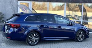 Blue Toyota Avensis 2016 in Radviliskis, with an engine capacity of 2.00 L and mileage of 224 thousand km for 10950 €, photo 8 on AUTOMOTO.COM.LV
