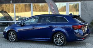 Blue Toyota Avensis 2016 in Radviliskis, with an engine capacity of 2.00 L and mileage of 224 thousand km for 10950 €, photo 9 on AUTOMOTO.COM.LV