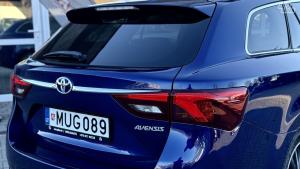 Blue Toyota Avensis 2016 in Radviliskis, with an engine capacity of 2.00 L and mileage of 224 thousand km for 10950 €, photo 14 on AUTOMOTO.COM.LV
