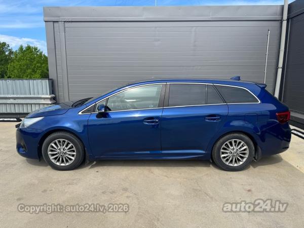 Blue Toyota Avensis 2016 in Tallinn, with an engine capacity of 1.80 L and mileage of 274 thousand km for 7995 €, photo 6 on AUTOMOTO.COM.LV
