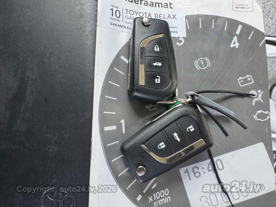 Синий Тойота Авенсис 2016 в Таллин, объемом двигателя 1.80 л и пробегом 274 тыс. км за 7995 €, фото 25 на AUTOMOTO.COM.LV