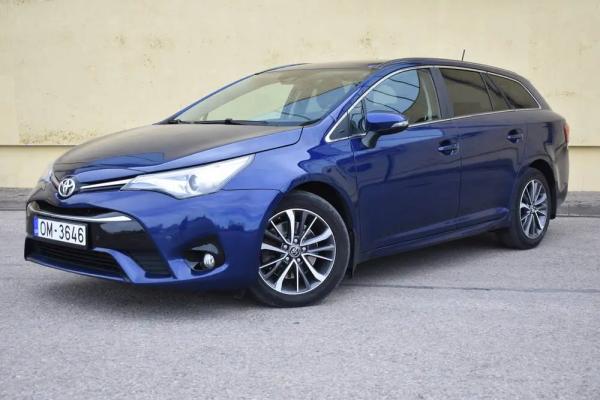 Blue Toyota Avensis 2016 in Talsi, with an engine capacity of 2.00 L and mileage of 220 thousand km for 8700 €, photo 4 on AUTOMOTO.COM.LV