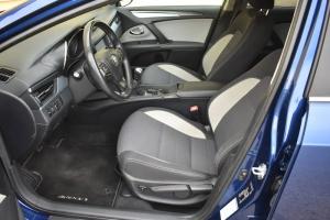 Blue Toyota Avensis 2016 in Talsi, with an engine capacity of 2.00 L and mileage of 220 thousand km for 8700 €, photo 7 on AUTOMOTO.COM.LV