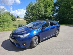 Синий Тойота Авенсис 2016 в Рига, объемом двигателя 1.80 л и пробегом 244 тыс. км за 8800 €, фото  на AUTOMOTO.COM.LV