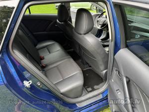 Синий Тойота Авенсис 2016 в Таллин, объемом двигателя 1.80 л и пробегом 146 тыс. км за 11300 €, фото 11 на AUTOMOTO.COM.LV
