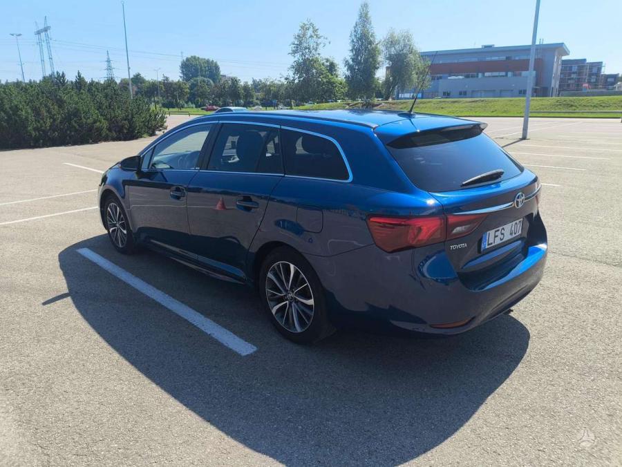 Zils Toyota Avensis 2016 Šauļi, ar dzinēja tilpumu 1.80 L un nobraukumu 138 tūkst. km par 11200 €, foto 7 vietnē AUTOMOTO.COM.LV
