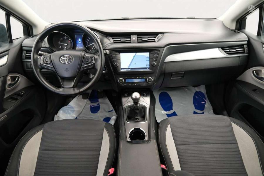 Синий Тойота Авенсис 2016 в Каунас, объемом двигателя 1.60 л и пробегом 192 тыс. км за 8990 €, фото 8 на AUTOMOTO.COM.LV