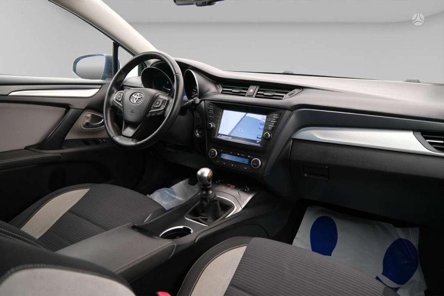 Синий Тойота Авенсис 2016 в Каунас, объемом двигателя 1.60 л и пробегом 192 тыс. км за 8990 €, фото 10 на AUTOMOTO.COM.LV