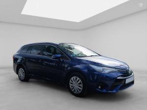 Blue Toyota Avensis 2016 in Vilnius, with an engine capacity of 1.60 L and mileage of 192 thousand km for 8990 €, photo 6 on AUTOMOTO.COM.LV