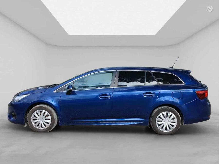 Zils Toyota Avensis 2016 Viļņa, ar dzinēja tilpumu 1.60 L un nobraukumu 192 tūkst. km par 8990 €, foto 3 vietnē AUTOMOTO.COM.LV