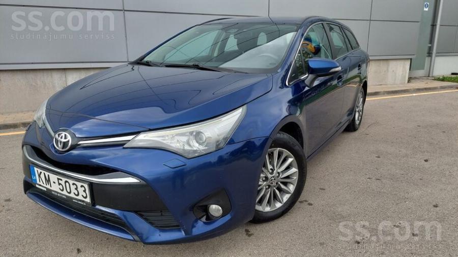 Синий Тойота Авенсис 2016 в Рига, объемом двигателя 1.80 л и пробегом 297 тыс. км за 8800 €, фото 3 на AUTOMOTO.COM.LV