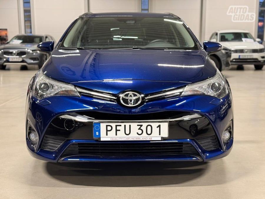 Zils Toyota Avensis 2017 Kauņa, ar dzinēja tilpumu 0.00 L un nobraukumu 60 tūkst. km par 24393 €, foto 2 vietnē AUTOMOTO.COM.LV
