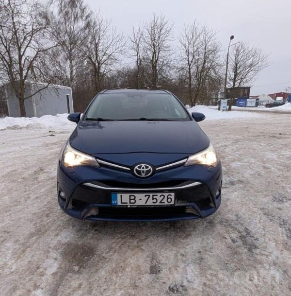 Zils Toyota Avensis 2017 Rīga, ar dzinēja tilpumu 1.80 L un nobraukumu 141 tūkst. km par 11300 €, foto 1 vietnē AUTOMOTO.COM.LV