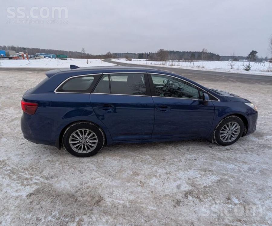 Zils Toyota Avensis 2017 Rīga, ar dzinēja tilpumu 1.80 L un nobraukumu 141 tūkst. km par 11300 €, foto 2 vietnē AUTOMOTO.COM.LV