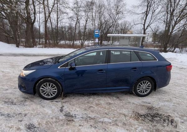 Zils Toyota Avensis 2017 Rīga, ar dzinēja tilpumu 1.80 L un nobraukumu 141 tūkst. km par 11300 €, foto 3 vietnē AUTOMOTO.COM.LV