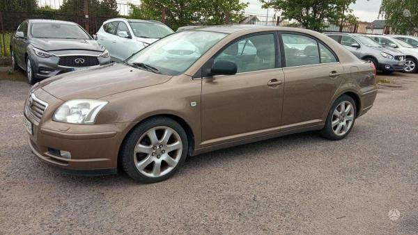 Toyota Avensis 2003 Panevēža vietnē Brūns Toyota Avensis 2003 Panevēža, ar dzinēja tilpumu 2.00 L un nobraukumu 259 tūkst. km par 2500 €, foto 1 vietnē AUTOMOTO.COM.LV