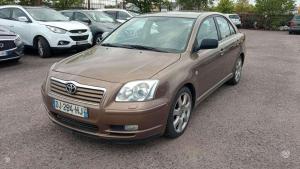 Коричневый Тойота Авенсис 2003 в Паневежис, объемом двигателя 2.00 л и пробегом 259 тыс. км за 2500 €, фото 5 на AUTOMOTO.COM.LV