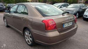 Коричневый Тойота Авенсис 2003 в Паневежис, объемом двигателя 2.00 л и пробегом 259 тыс. км за 2500 €, фото 13 на AUTOMOTO.COM.LV