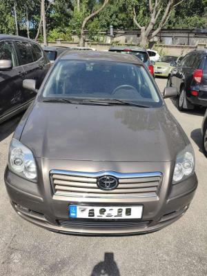 Brūns Toyota Avensis 2005 Klaipėda, ar dzinēja tilpumu 2.00 L un nobraukumu 240 tūkst. km par 3850 €, foto 3 vietnē AUTOMOTO.COM.LV