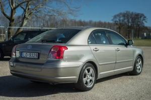 Brūns Toyota Avensis 2007 Liepāja, ar dzinēja tilpumu 1.80 L un nobraukumu 333 tūkst. km par 3700 €, foto 5 vietnē AUTOMOTO.COM.LV