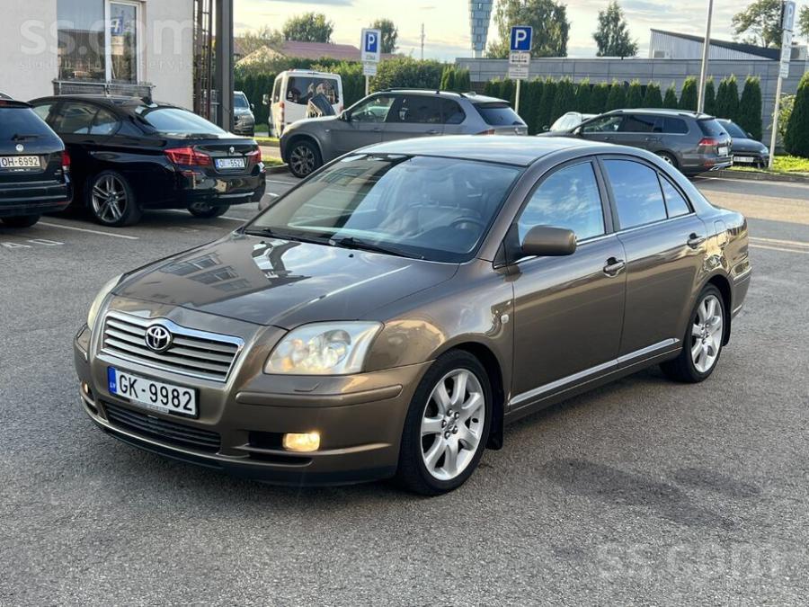 Коричневый Тойота Авенсис 2005 в Рига, объемом двигателя 2.40 л и пробегом 360 тыс. км за 1899 €, фото 4 на AUTOMOTO.COM.LV