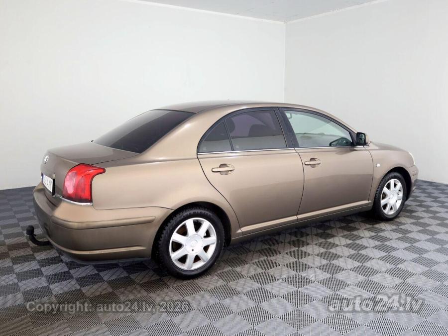 Brūns Toyota Avensis 2006 Tallina, ar dzinēja tilpumu 1.60 L un nobraukumu 212 tūkst. km par 1399 €, foto 3 vietnē AUTOMOTO.COM.LV