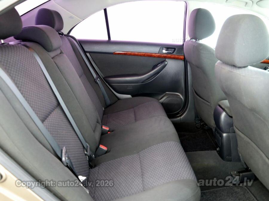 Brūns Toyota Avensis 2006 Tallina, ar dzinēja tilpumu 1.60 L un nobraukumu 212 tūkst. km par 1399 €, foto 7 vietnē AUTOMOTO.COM.LV
